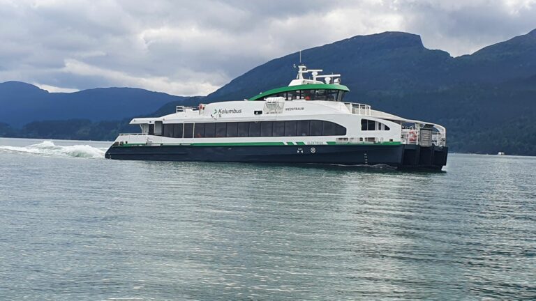 World's first zero-emission high-speed ferry Medstraum - VCÖ ...